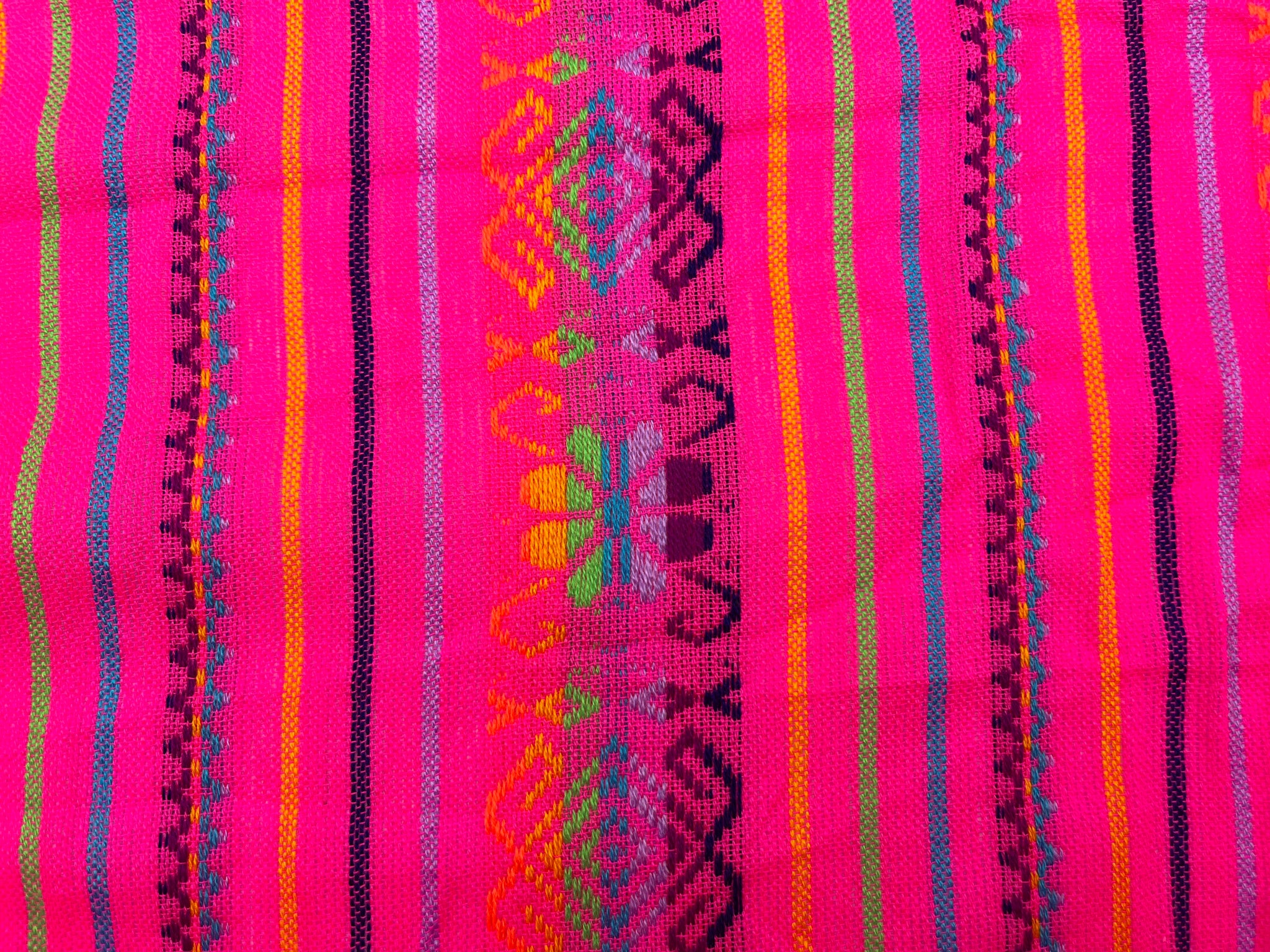 Tela tipo Cambaya de Acrílico – Textiles Mexicanos