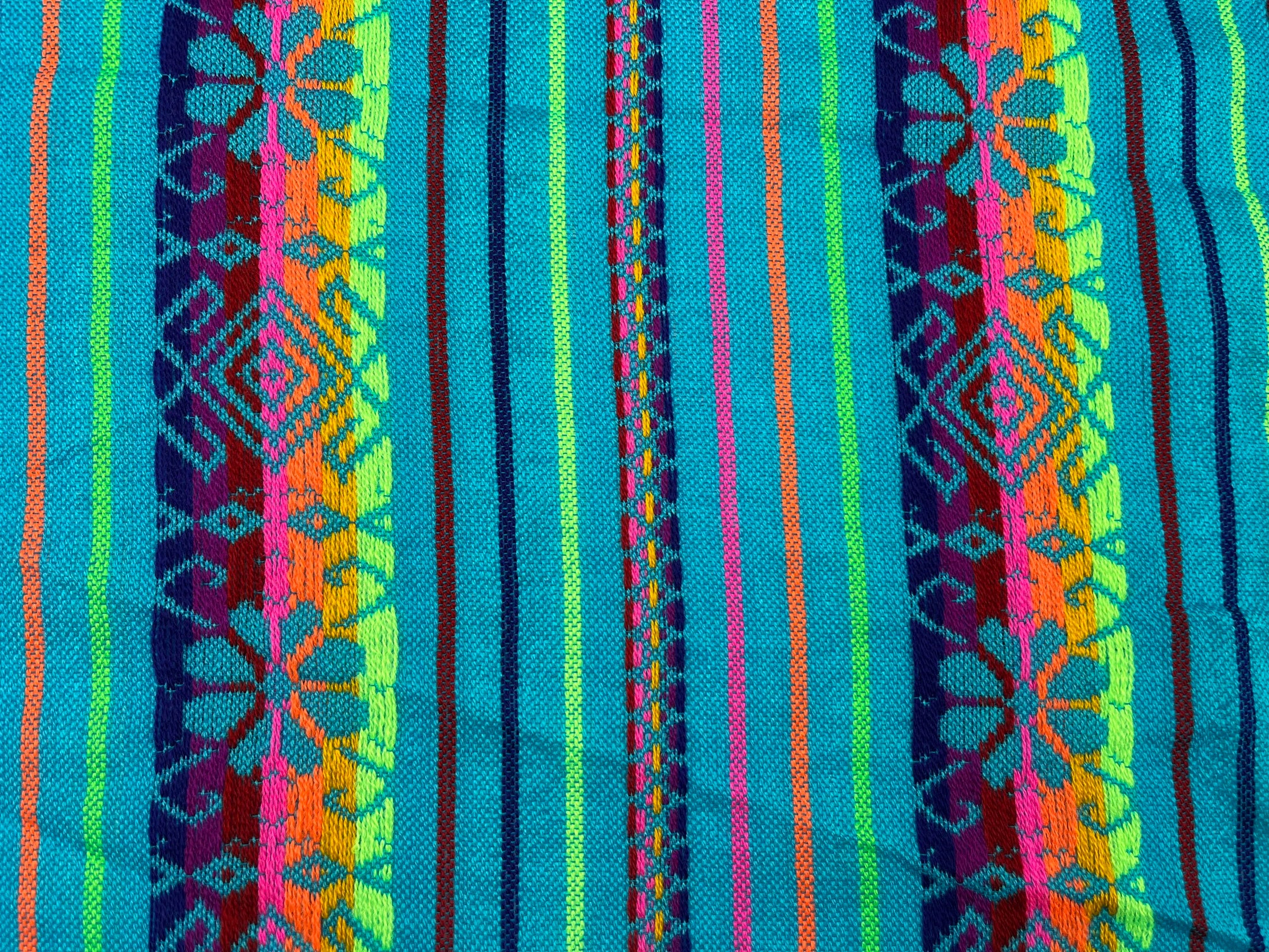 Tela tipo Cambaya de Acrílico – Textiles Mexicanos