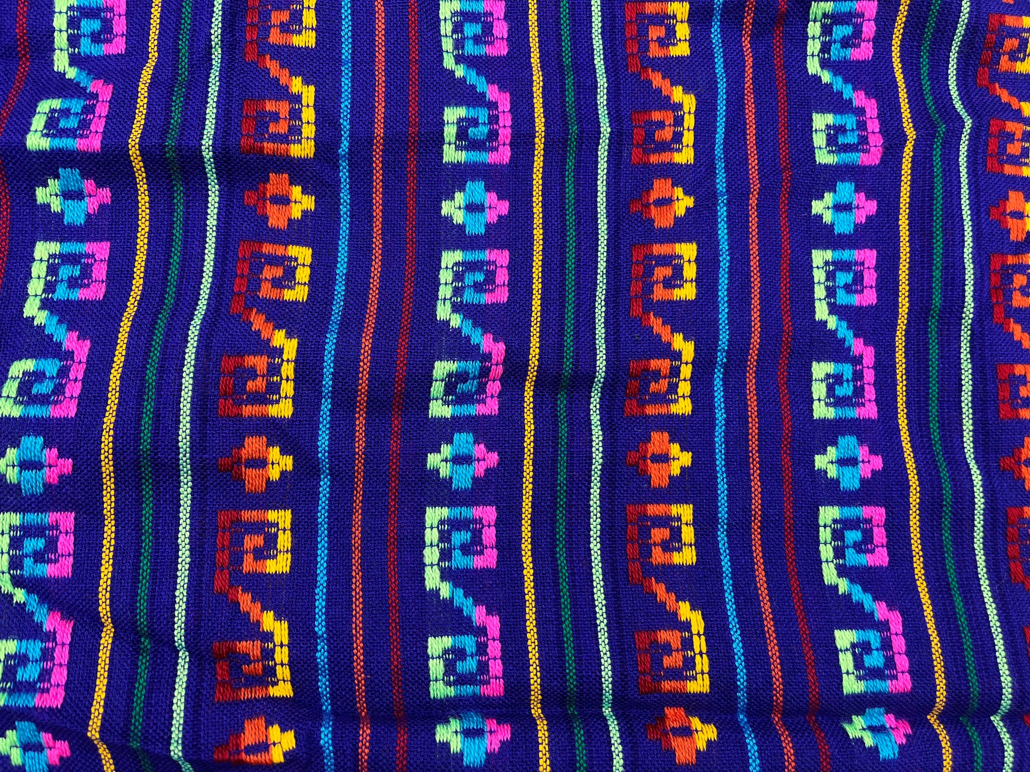 Tela tipo Cambaya de Acrílico – Textiles Mexicanos