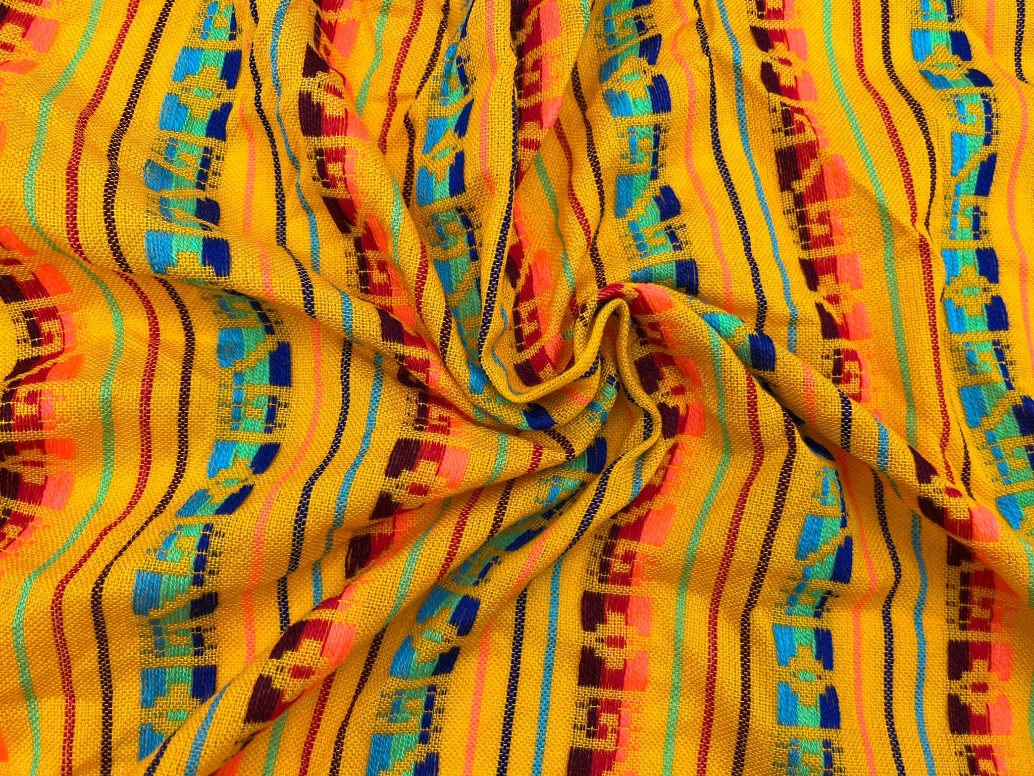 Tela tipo Cambaya de Acrílico – Textiles Mexicanos